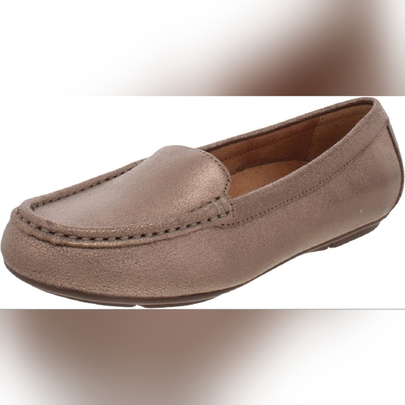 Vionic | Shoes | Vionic Debbie Driving Loafer | Poshmark